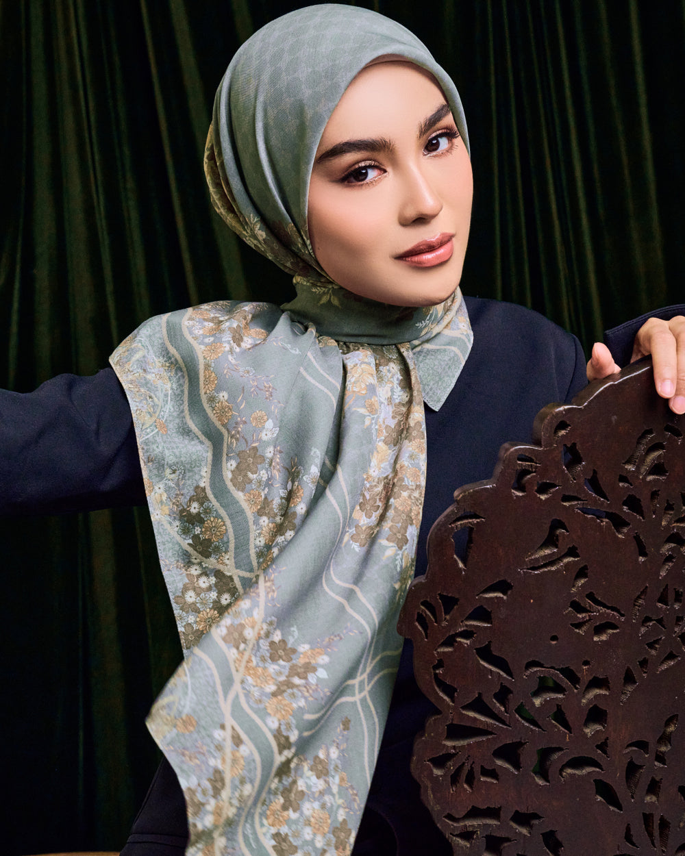 PRINTED COTTON (CODE:AZGOLD30 USAGE ONLY)