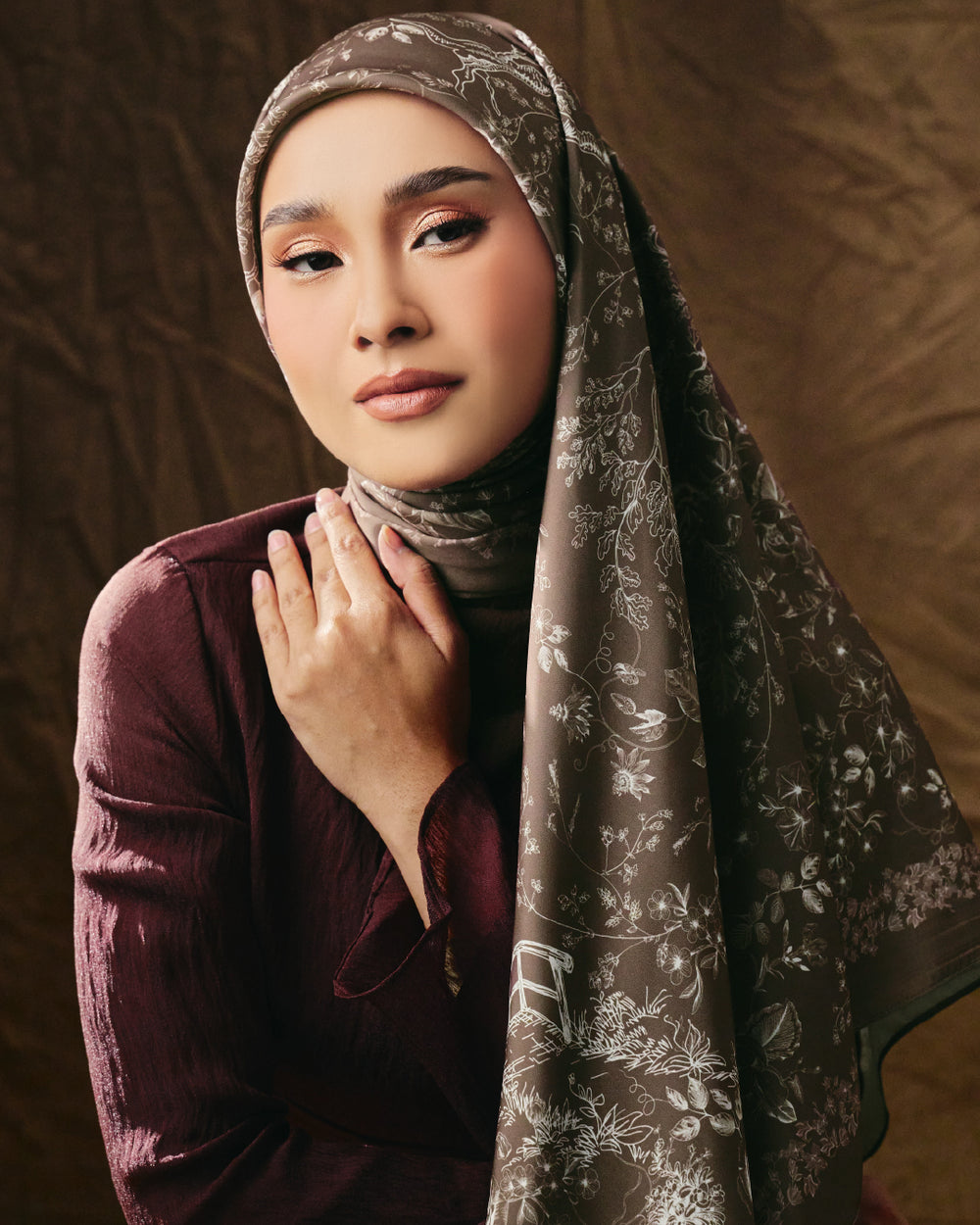 AZ WHIMSY GARDEN CLOVER WOOD