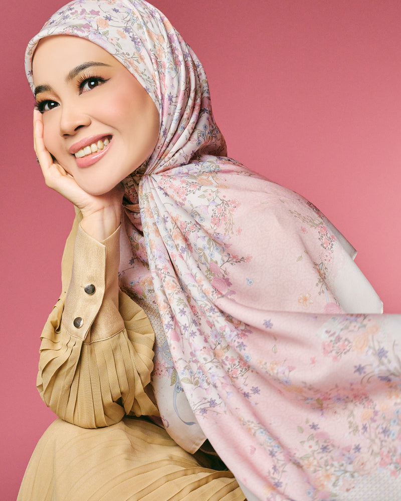 AZ WITH LOVE SWEETHEART